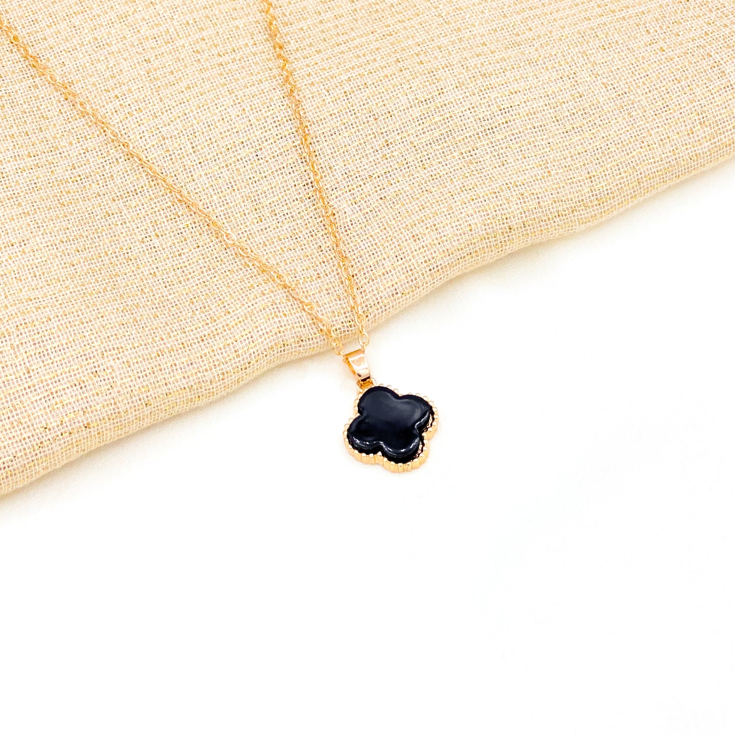 Clover Leaf Bundle Set - Black – Amber